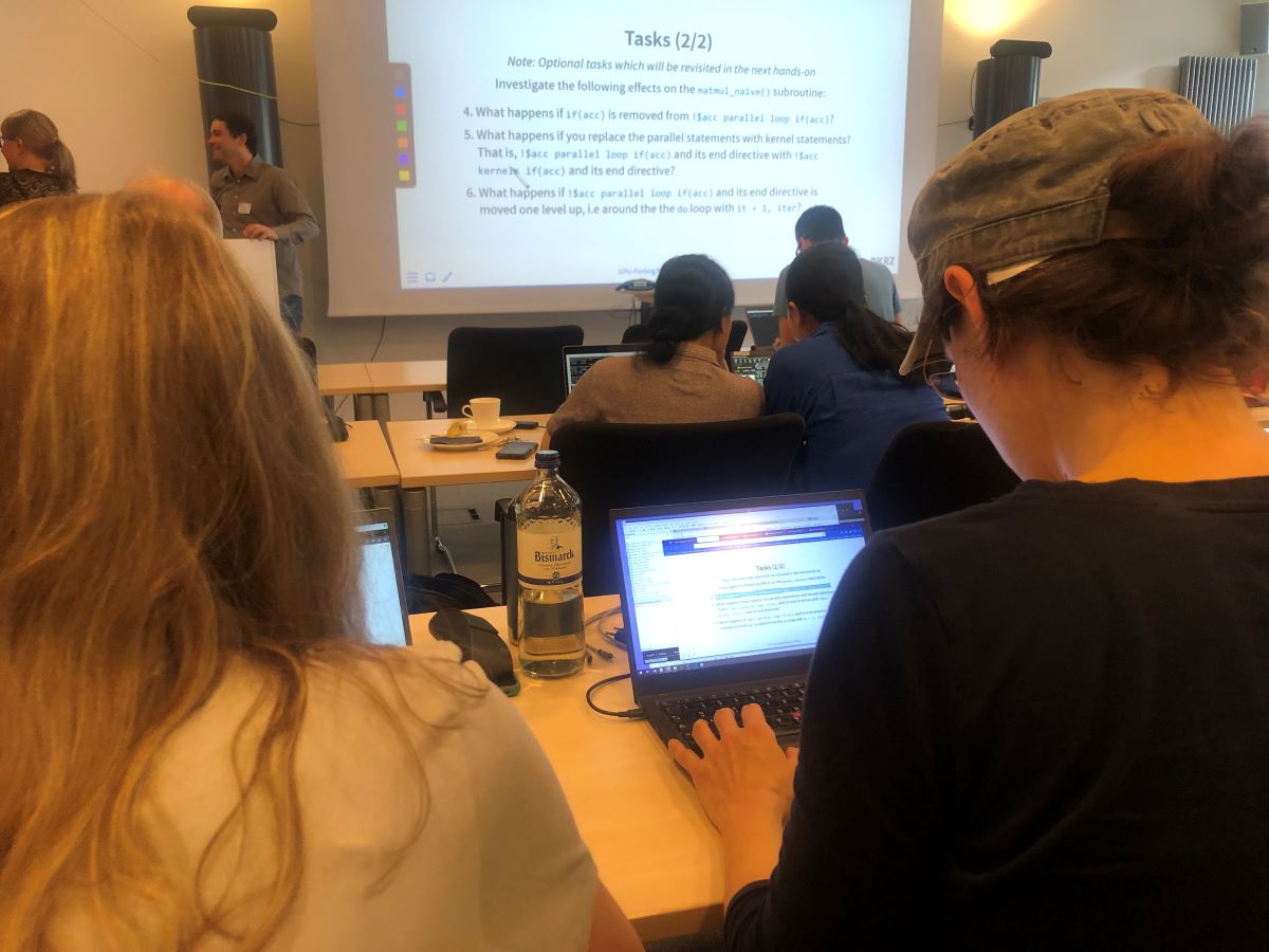 Workshop on GPU programming on Levante brings scientists closer to the technology — English